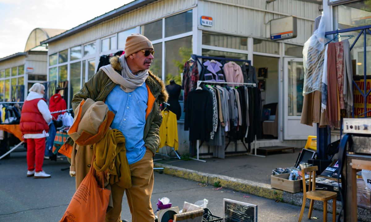Pochaina Flea Market - Flea markets & thrift shops in Kyiv - Shopping ...