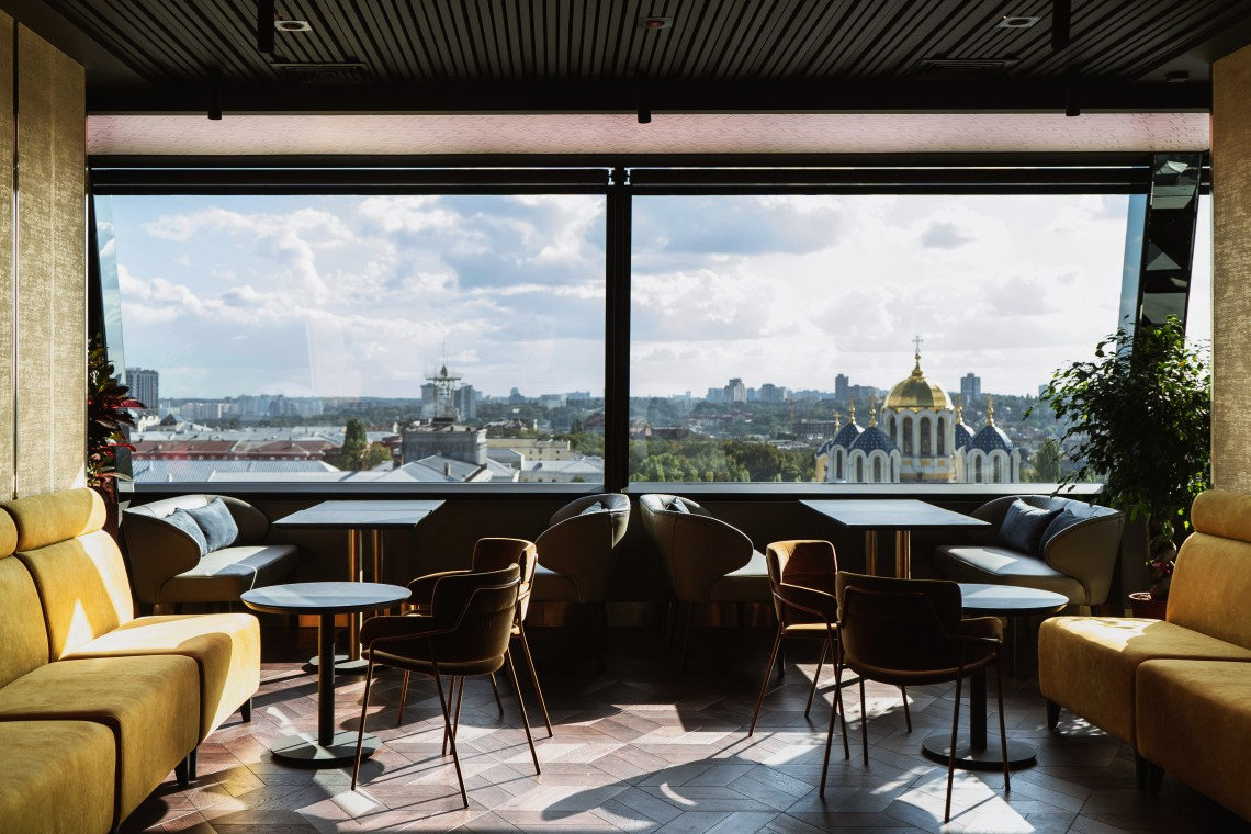 11 Mirrors Rooftop Restaurant & Bar in Kyiv | Visit Kyiv